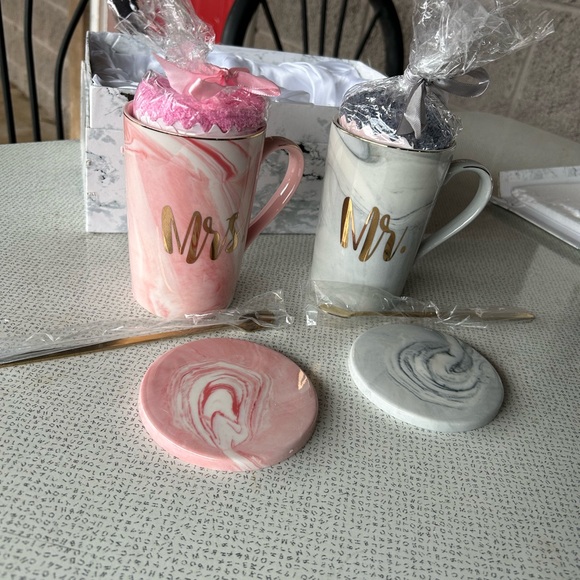 Dining | Mr And Mrs Marble Mug Set | Poshmark